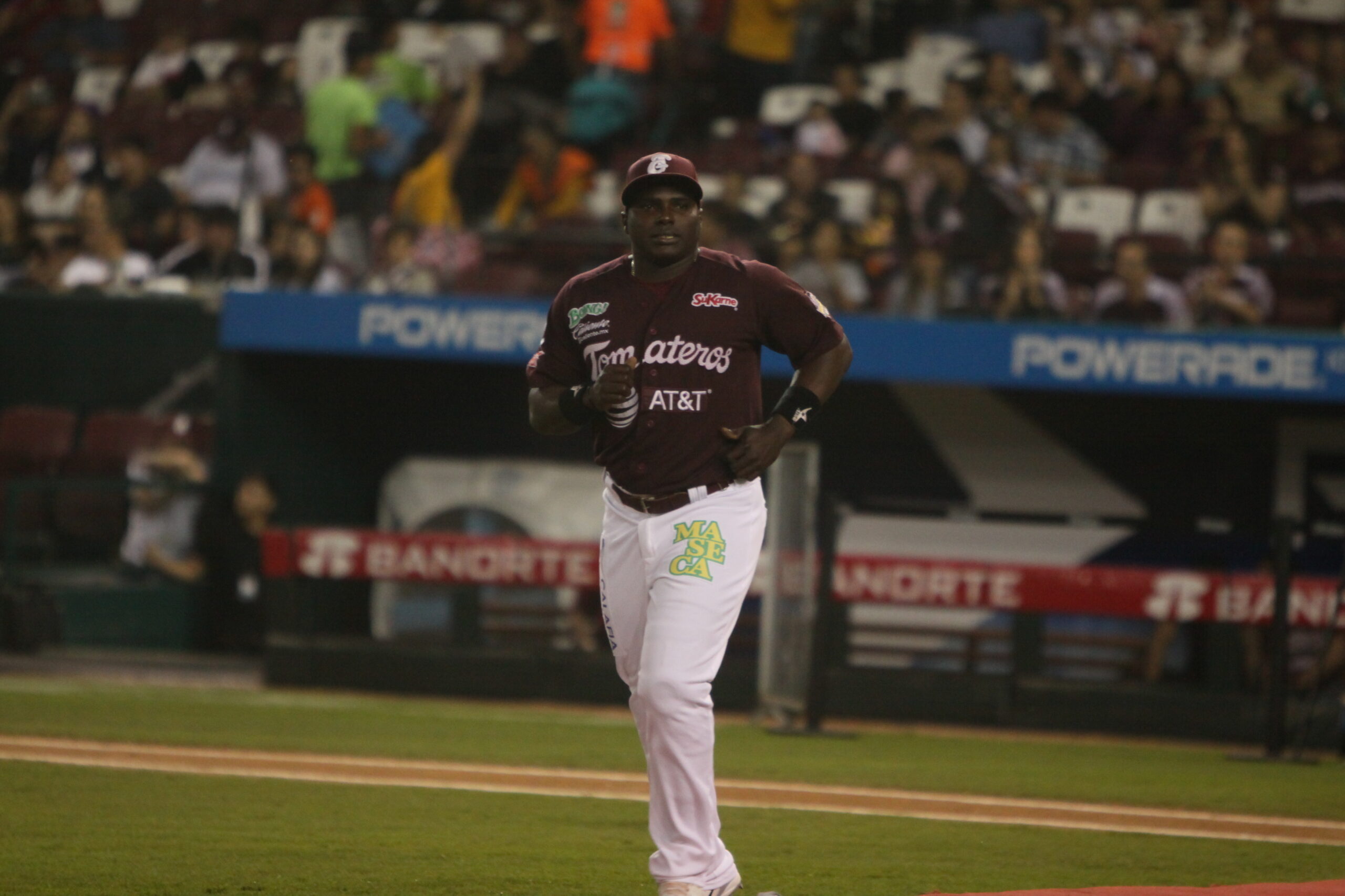 MUSTELIER LE PONE SABOR A LA OFENSIVA GUINDA POR UNA TEMPORADA MÁS ...