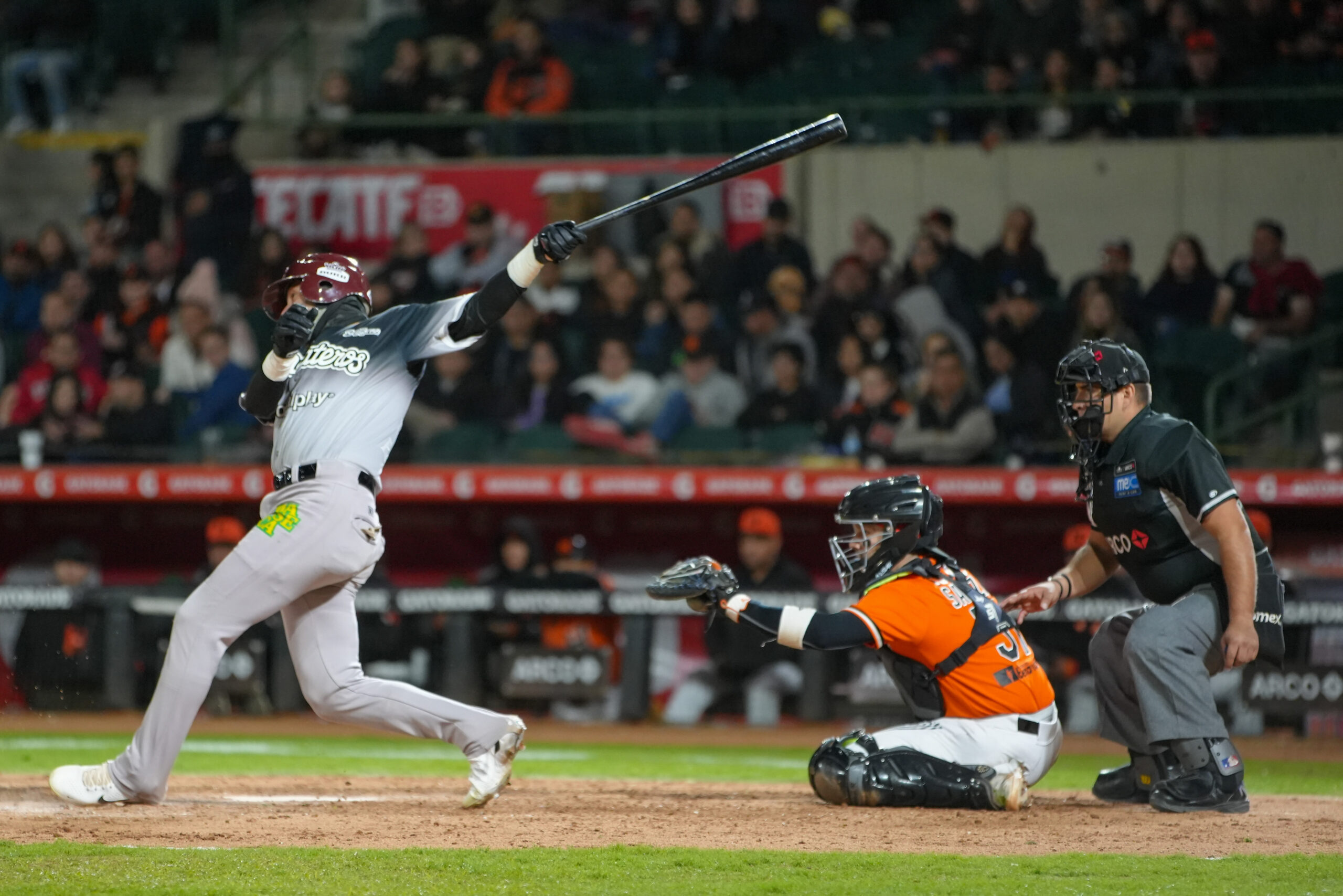 CERRADO DUELO TERMINA CON VICTORIA NARANJA – Tomateros